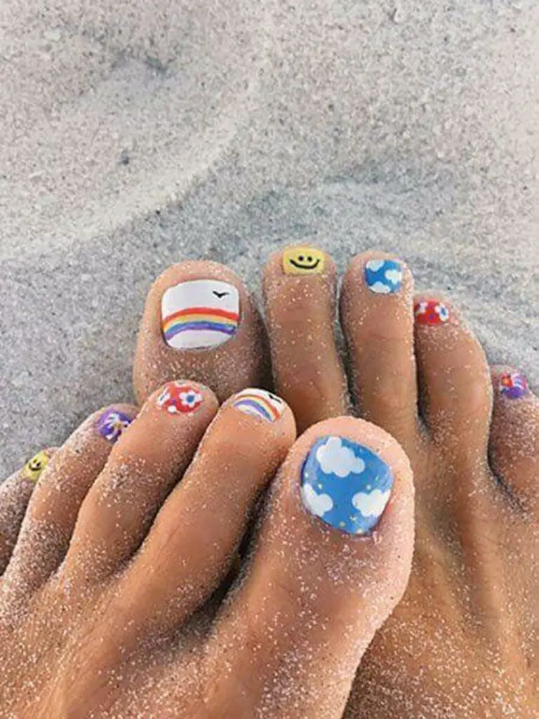 36 Unique Toe Nail Designs to Try This Year - Velocity Art and Design