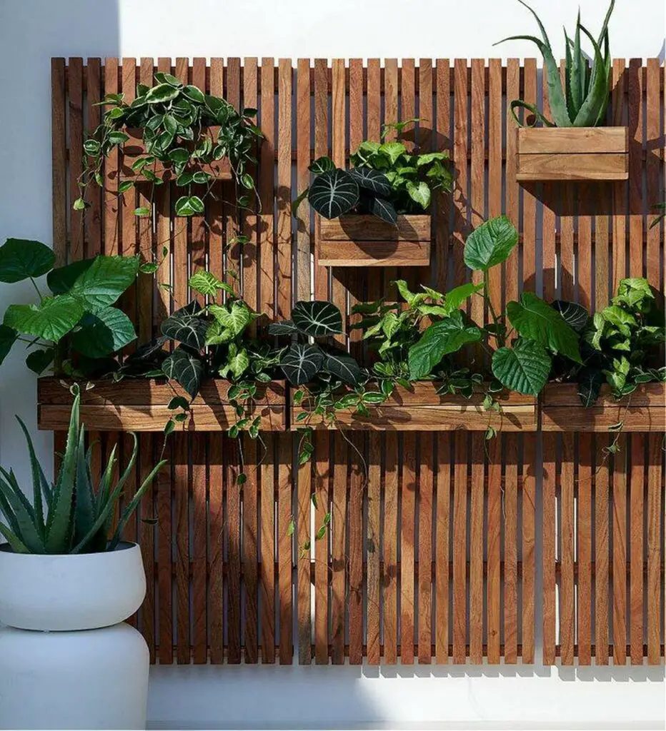 32 Wall Garden Planter Ideas for Vertical Gardening - Velocity Art and ...