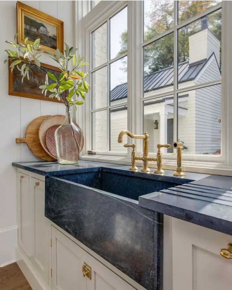 30 Kitchen Window Ideas That Combine Style, Function, and Freshness ...