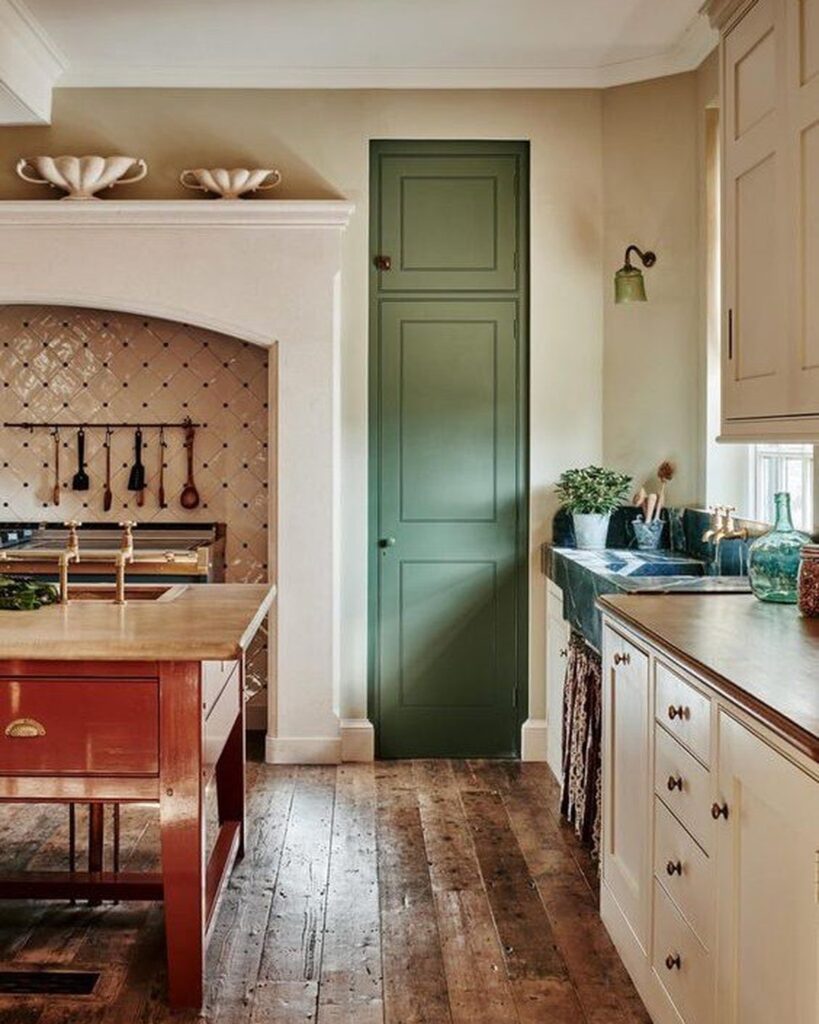 33 Elegant Kitchen Door Ideas That Will Transform Your Culinary Space ...