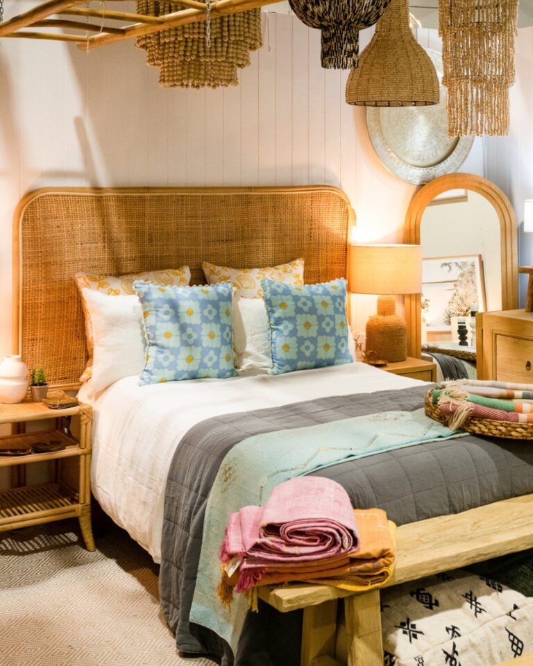 30 Boho-Chic Moroccan Bedroom Ideas to Try - Velocity Art and Design