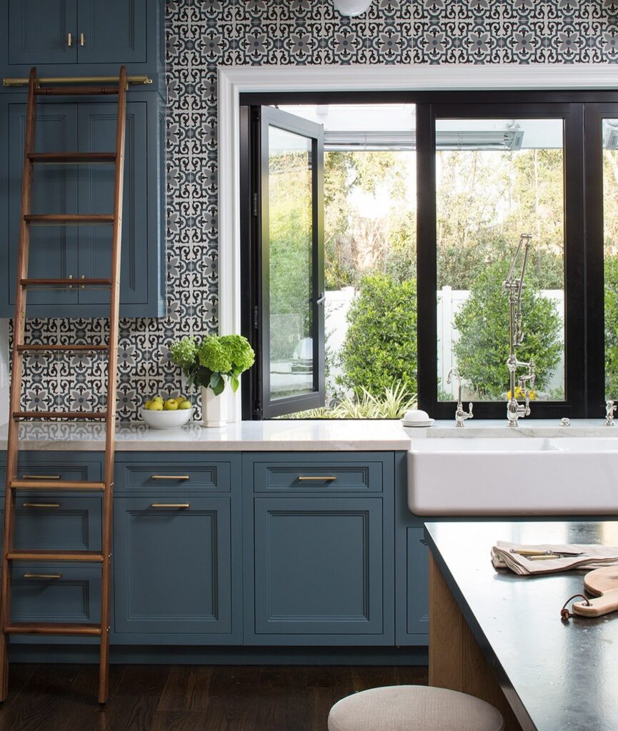 30 Kitchen Window Ideas That Combine Style, Function, and Freshness ...